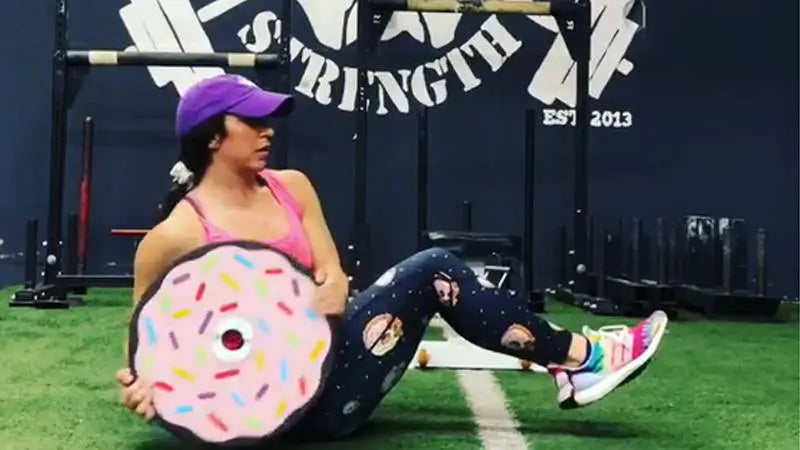 Workout of the Week: 10 On-the-Go Exercises w/ a 10lb Plate - Fringe ...